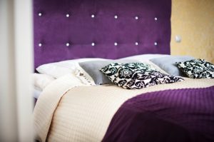 Chambre violette : 20 idées décoration pour un chambre originale