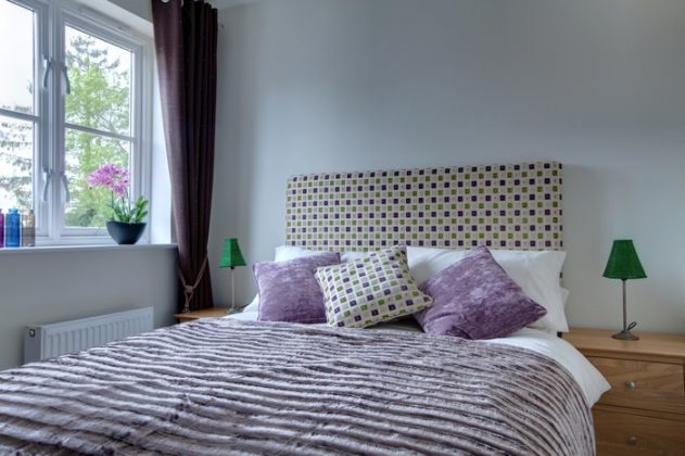 Chambre violette : 20 idées décoration pour un chambre originale